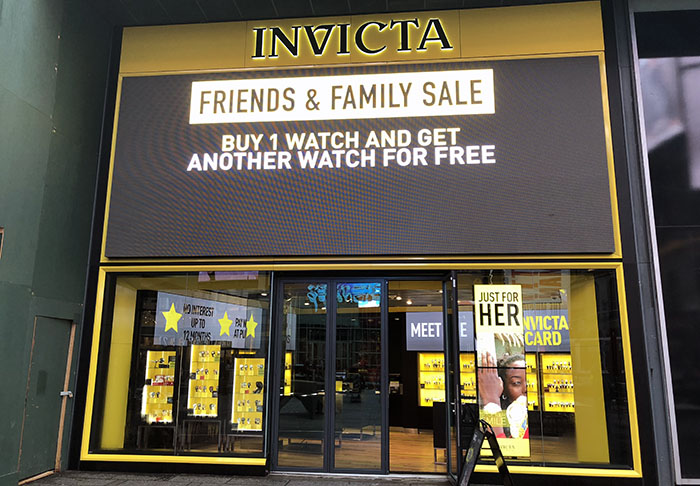 Invicta améliore l'expérience en magasin avec l'affichage dynamique